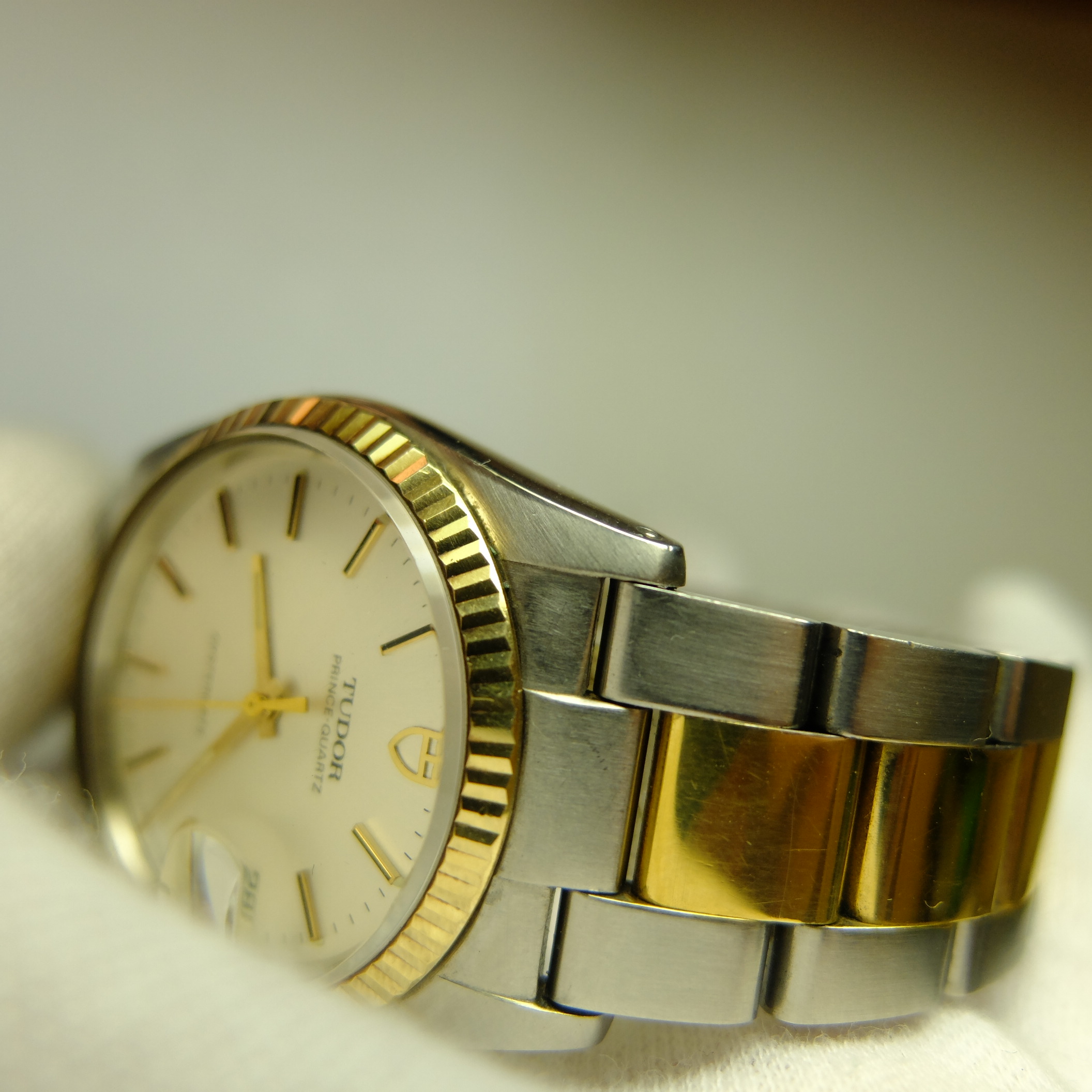 FS: 63 PIC TUDOR TWO TONE PRINCE QUARTZ WITH 78370 OYSTER BAND,USD1188 ...
